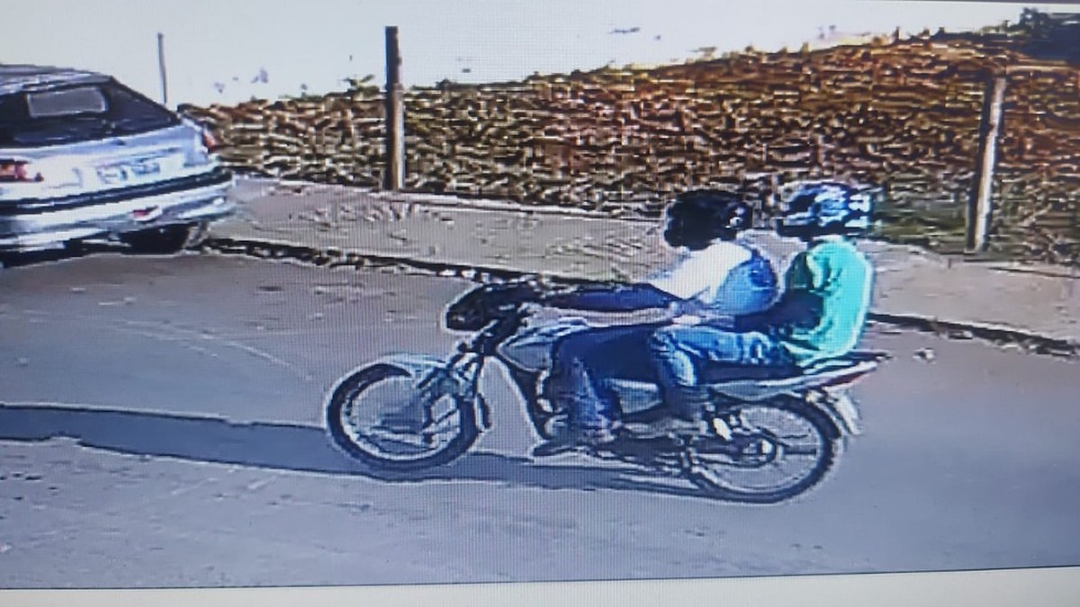Adolescente é Baleado Tenta Fugir E é Perseguido E Morto Por Bandido
