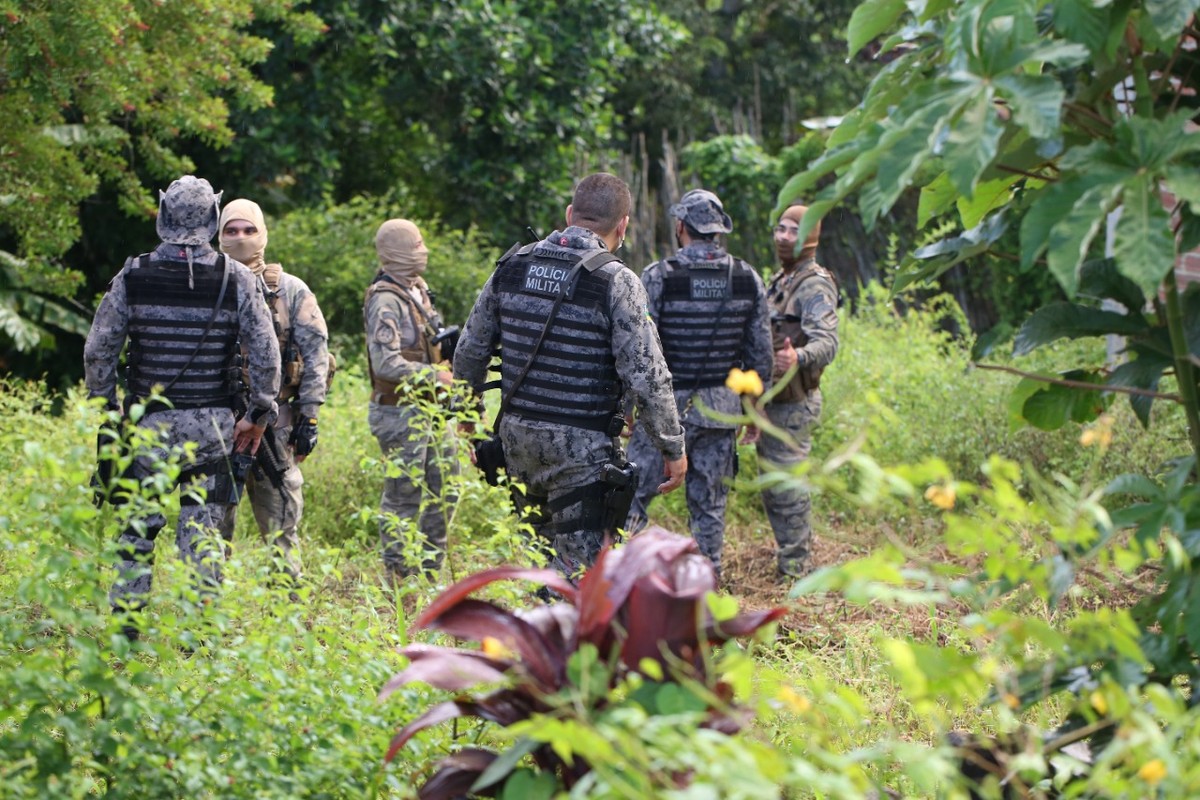 Operação Policial Cumpre Mandados De Prisão Contra Grupo Suspeito De