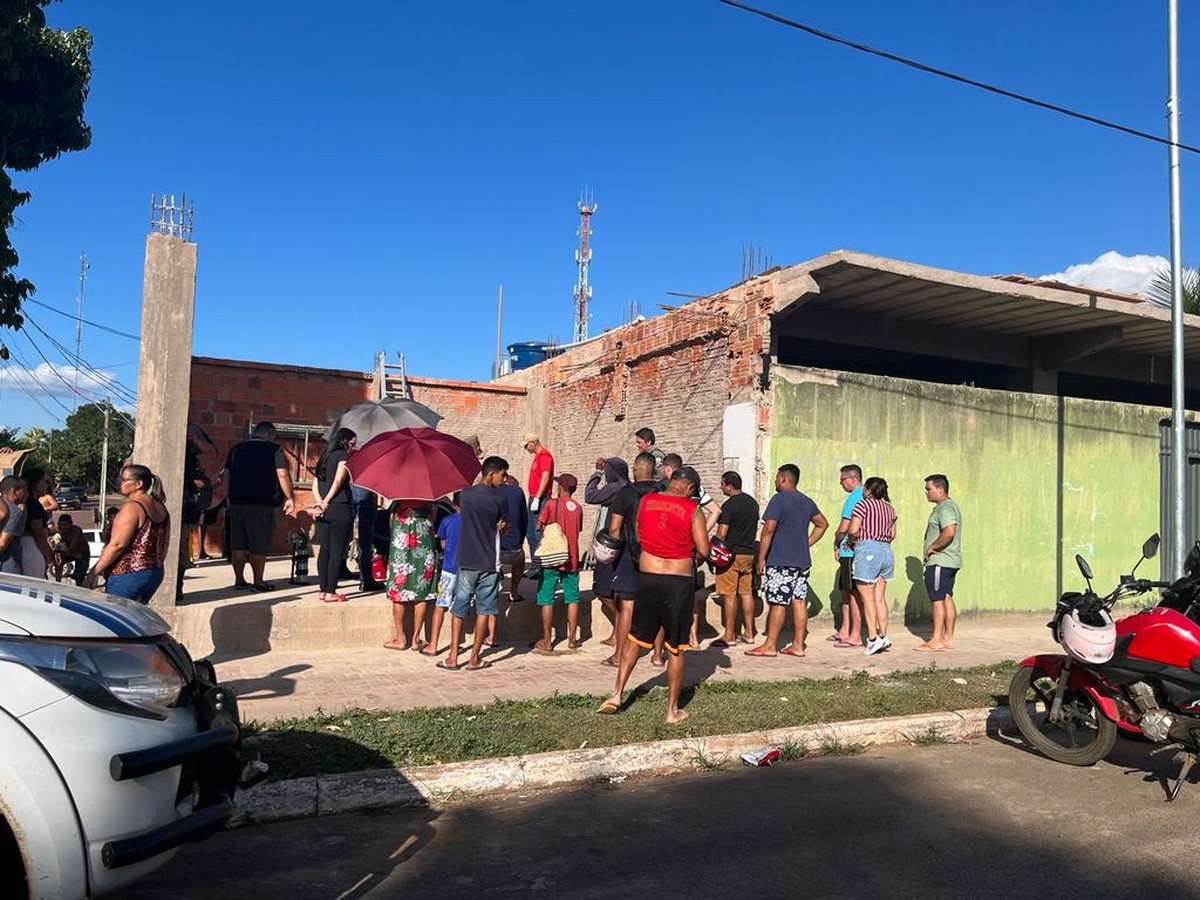 Homem Morre Após Sofrer Descarga Elétrica Enquanto Mexia Em Fiação No
