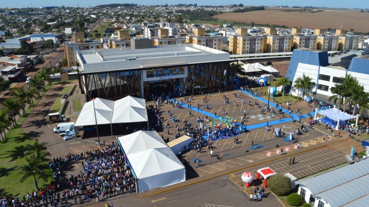 Univel Play abre portas para estudantes que sonham com o futuro ...