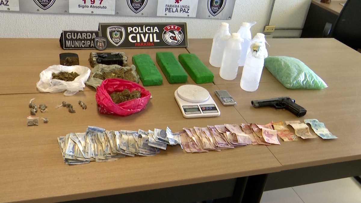 Polícia Prende Suspeitos Em Operação Contra Tráfico De Drogas No Centro