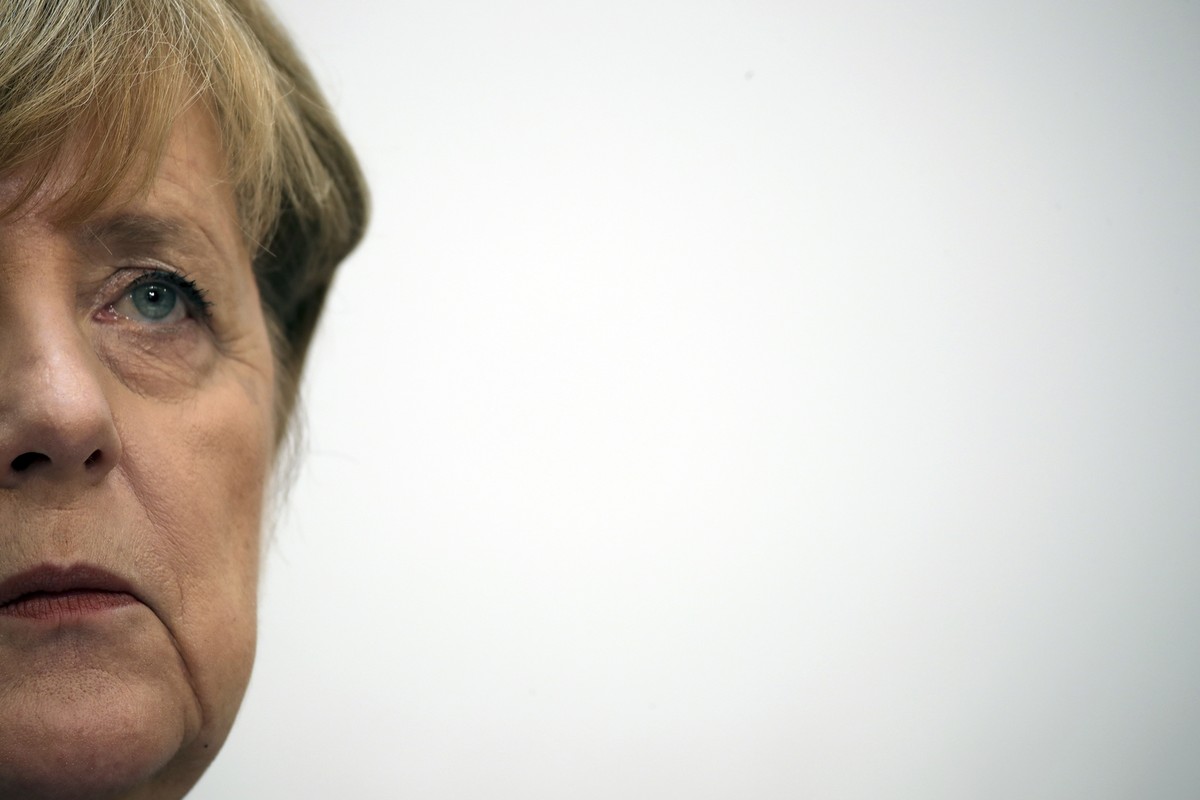 Apoio a conservadores de Merkel cai para menor nível em 6 anos, mostra ...