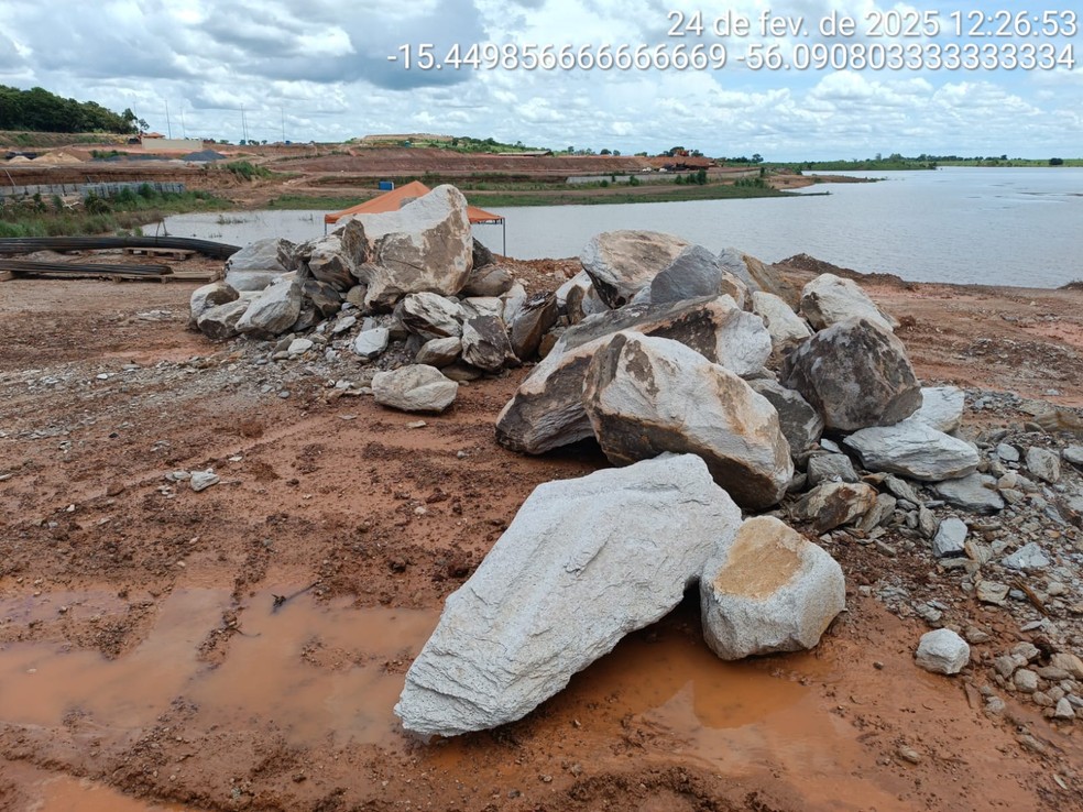 MPMT visita obras de novo parque e encontra pedras semelhantes às que ...