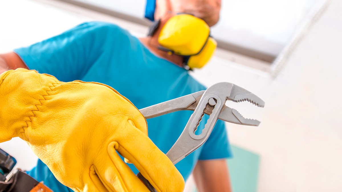 Você sabe para que servem os diferentes tipos de alicate? | Guia das ...