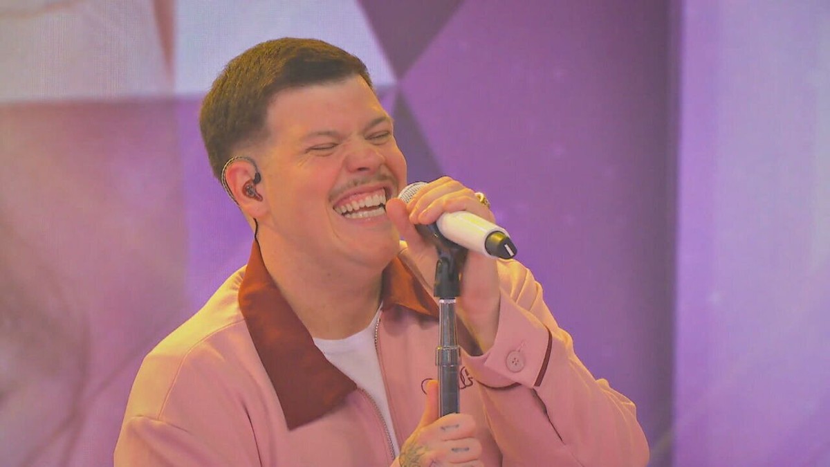 Ferrugem lança novo álbum 'Interessante' e fala sobre letra de música ...