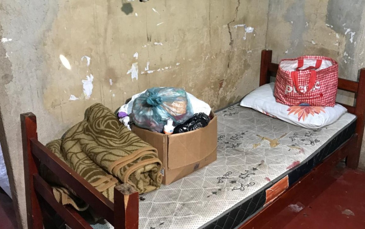 Homem Invade Casa Mata Jovem E Deixa O Namorado Dela Ferido Em