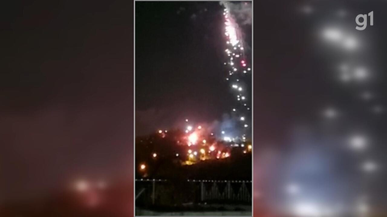 Fagulhas de balão provocam incêndio em mata de condomínio no interior de SP