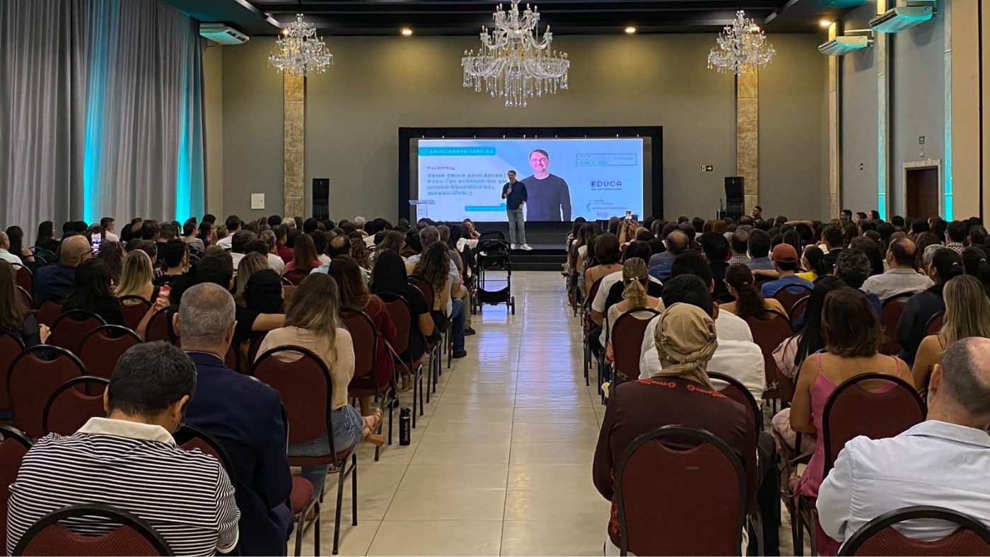 Escola Crescimento promove palestra com Rossandro Klinjey e novidades ...