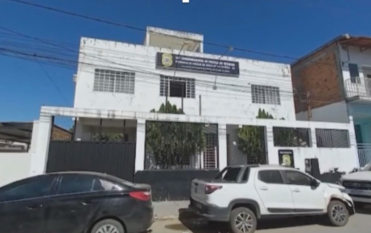 Mulher Encontra Vizinha Carbonizada No Oeste Da Ba Polícia Diz Que