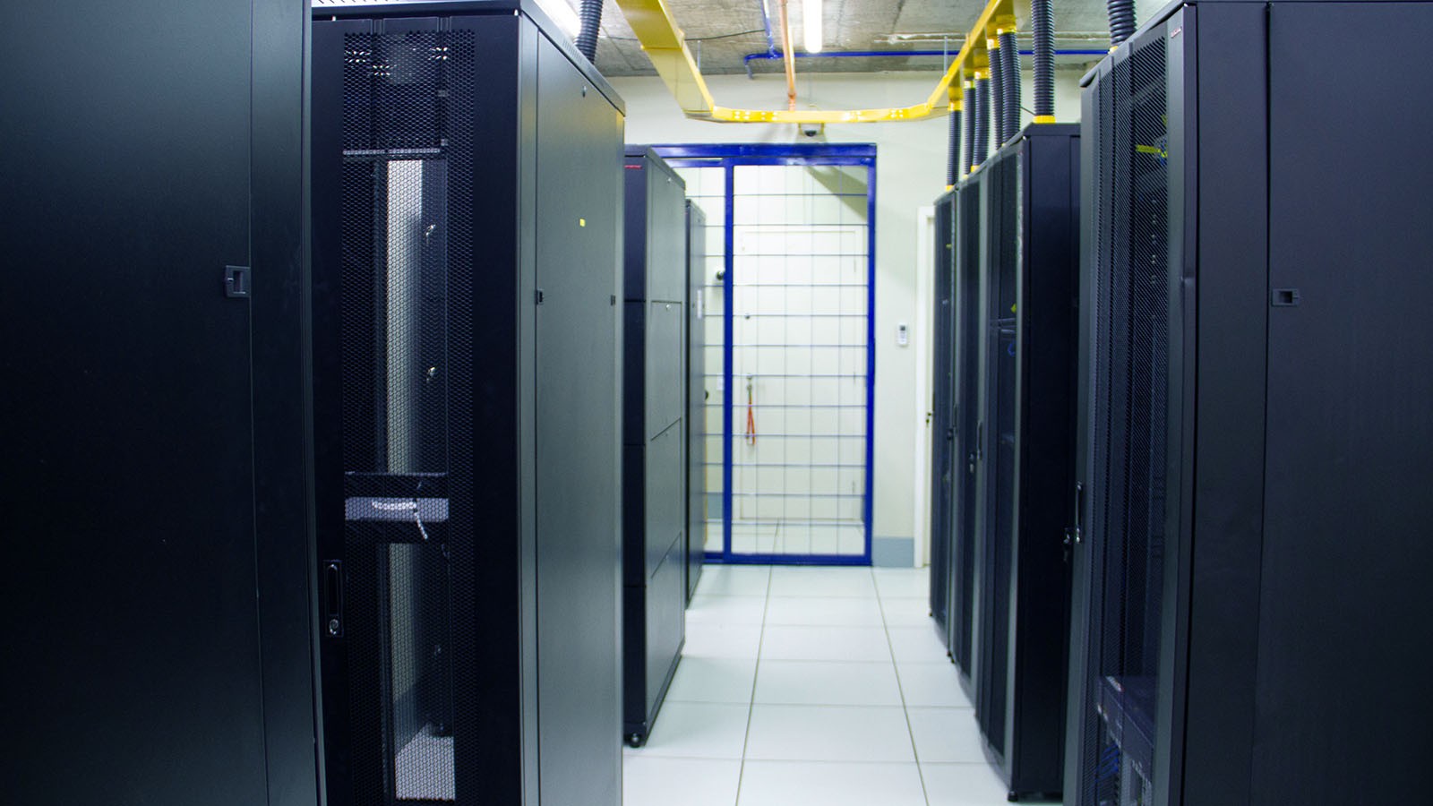 Data centers regionais ganham força na era da inteligência artificial | G1
