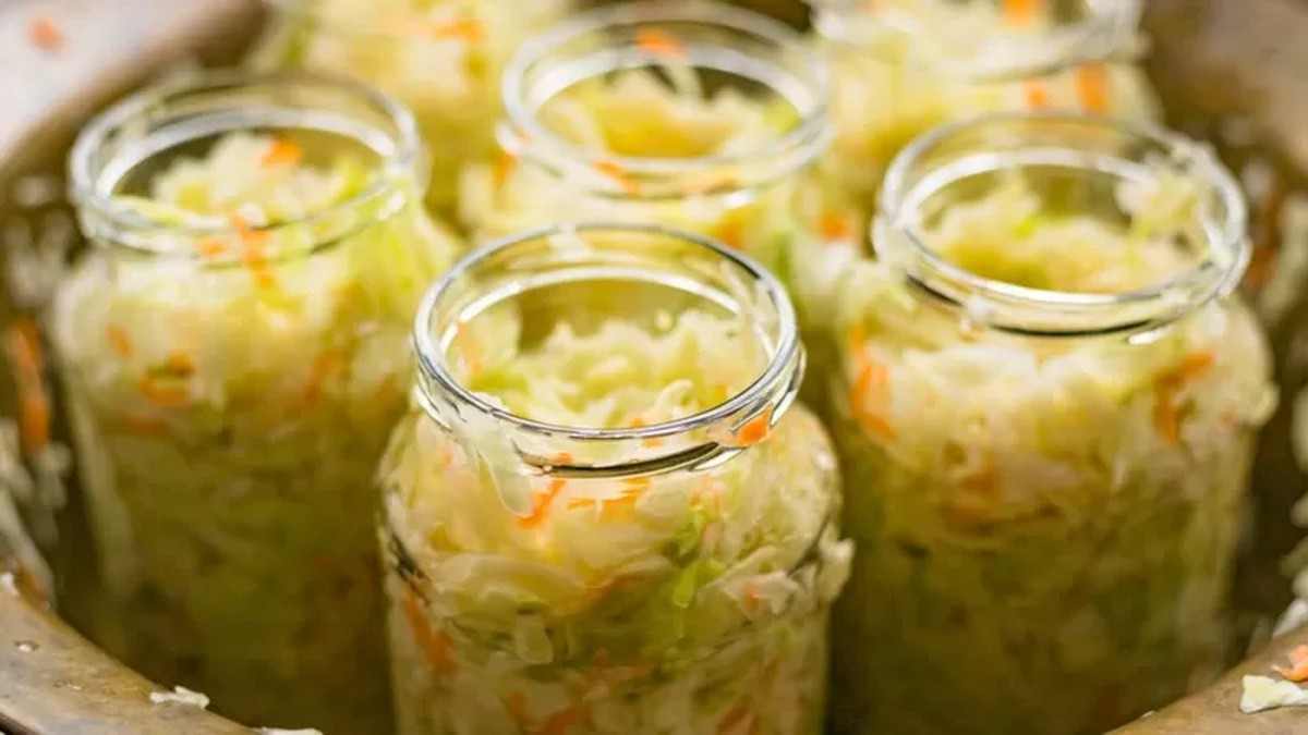 Por que as comidas fermentadas como o chucrute fazem bem ao nosso ...