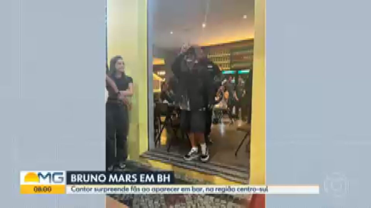 Cerveja, torresmo e tropeiro: Bruno Mars vai a bar em BH e experimenta ...