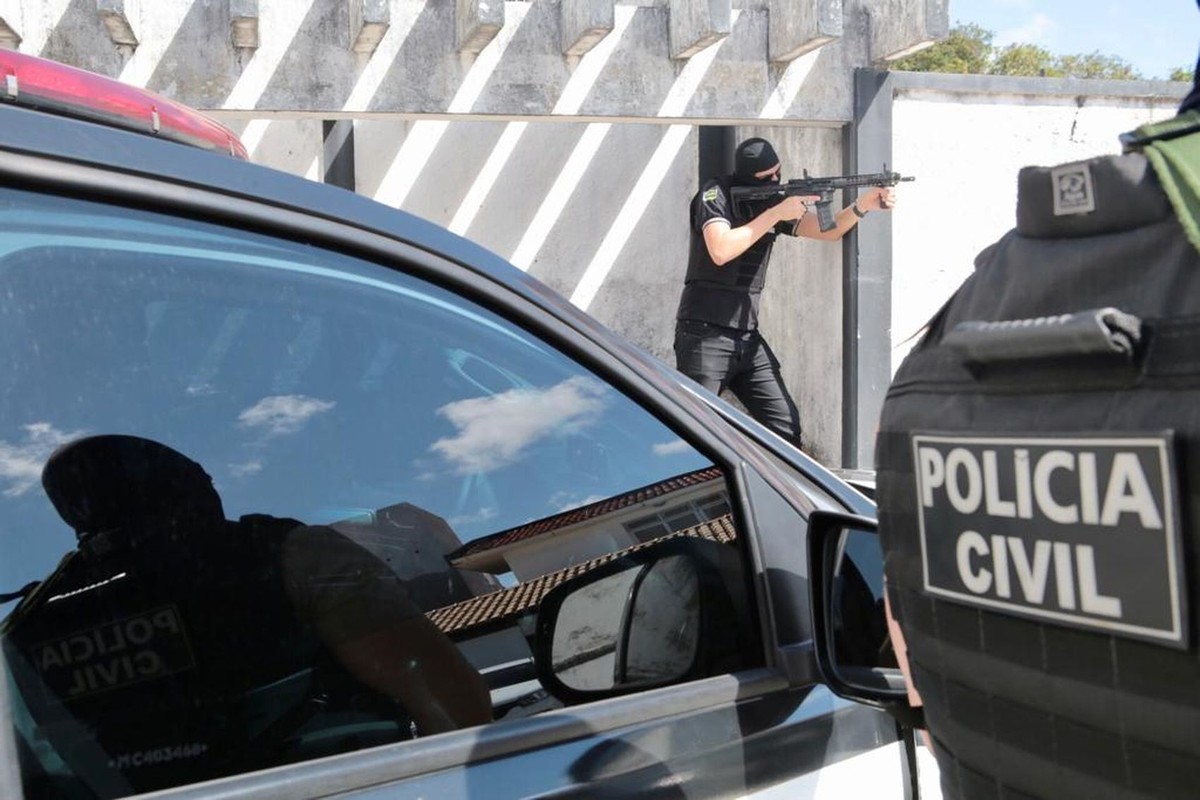 Homem é Preso Suspeito De Invadir Residência E Tentar Matar Mulher E