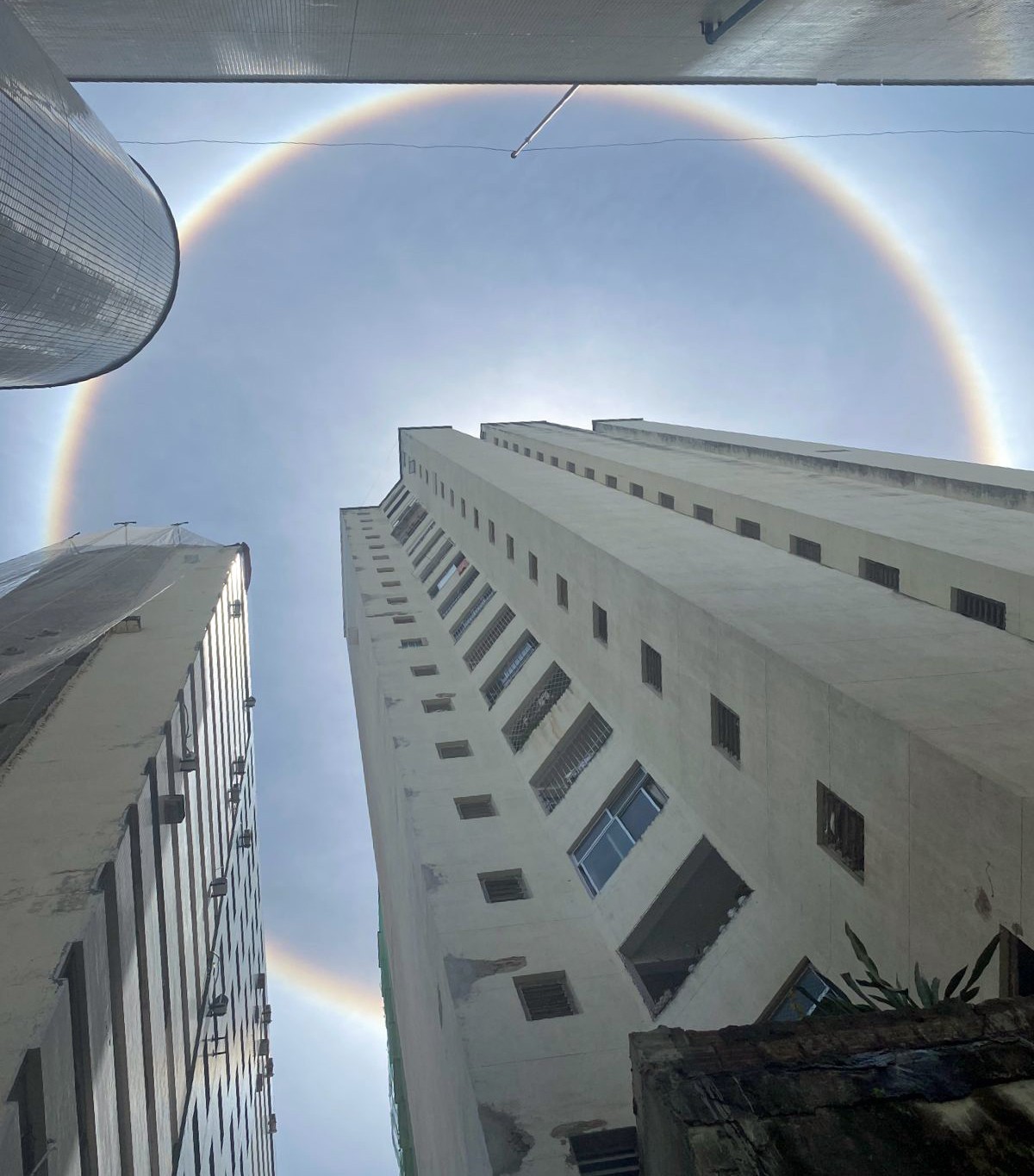 VÍDEO: Halo solar forma arco-íris em torno do sol em Pernambuco ...