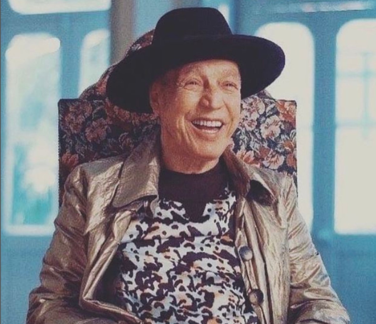Quem foi Luiz Galvão, poeta, amigo de João Gilberto e fundador dos ...