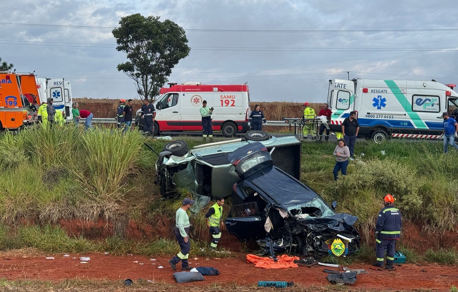 Sete pessoas ficam feridas em acidente entre dois veículos na PR-092 durante feriado | Norte e ...