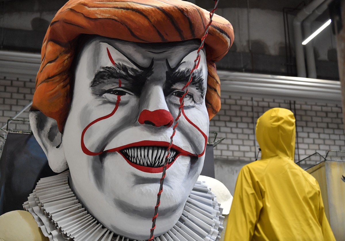 Líderes mundiais viram bonecos gigantes em carnaval alemão; veja fotos ...
