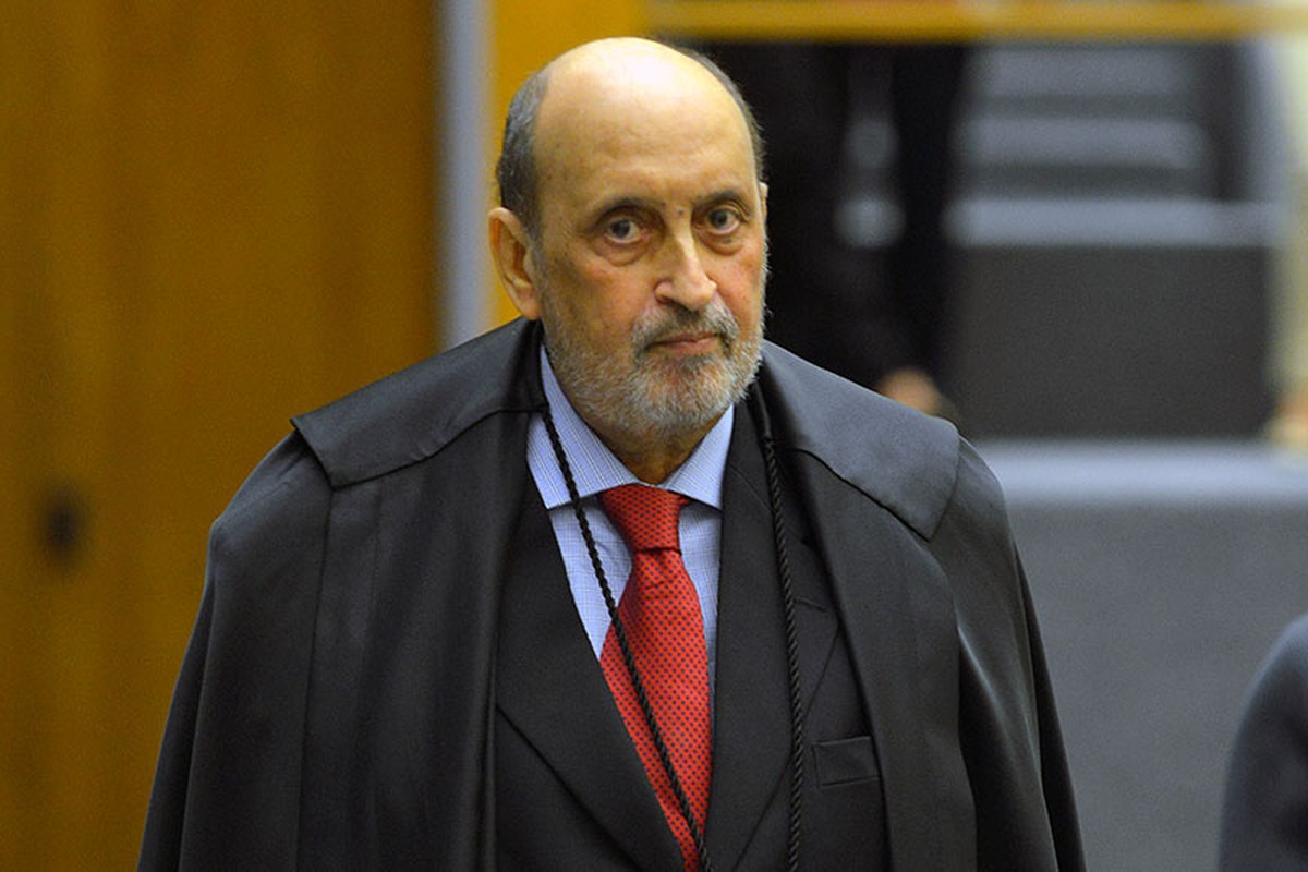 Morre ministro Gilson Dipp, ex-vice-presidente do Superior Tribunal de ...