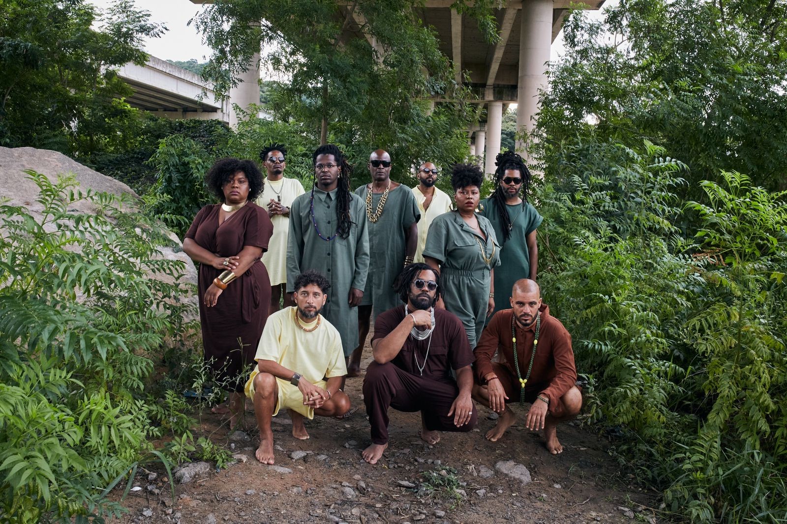 Comemorando 10 anos de estrada, banda Aláfia celebra música preta em ...