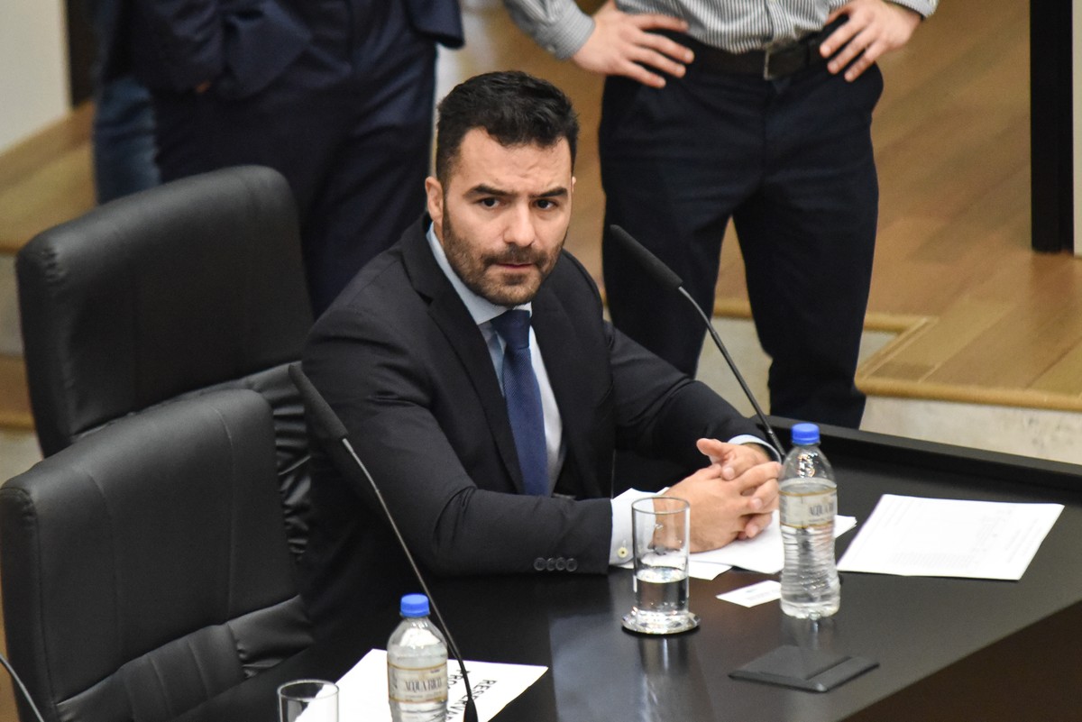 Arthur do Val renuncia ao cargo de deputado estadual após abertura de ...