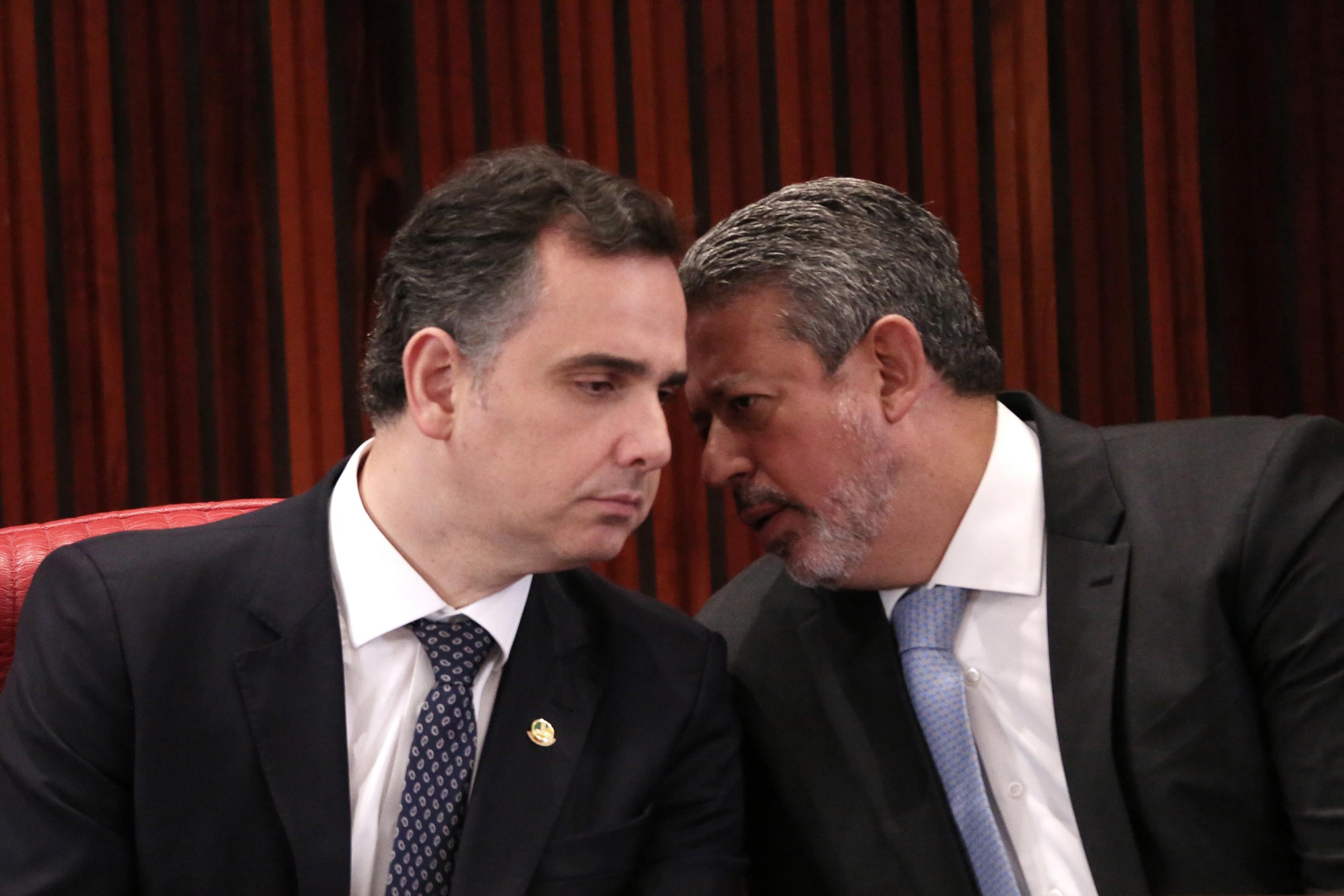 Lira e Pacheco discutem projeto para liberar emendas parlamentares ...