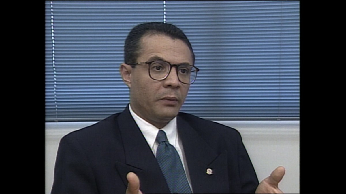 Condenado por matar esposa, juiz perde cargo mais de 20 anos após o ...