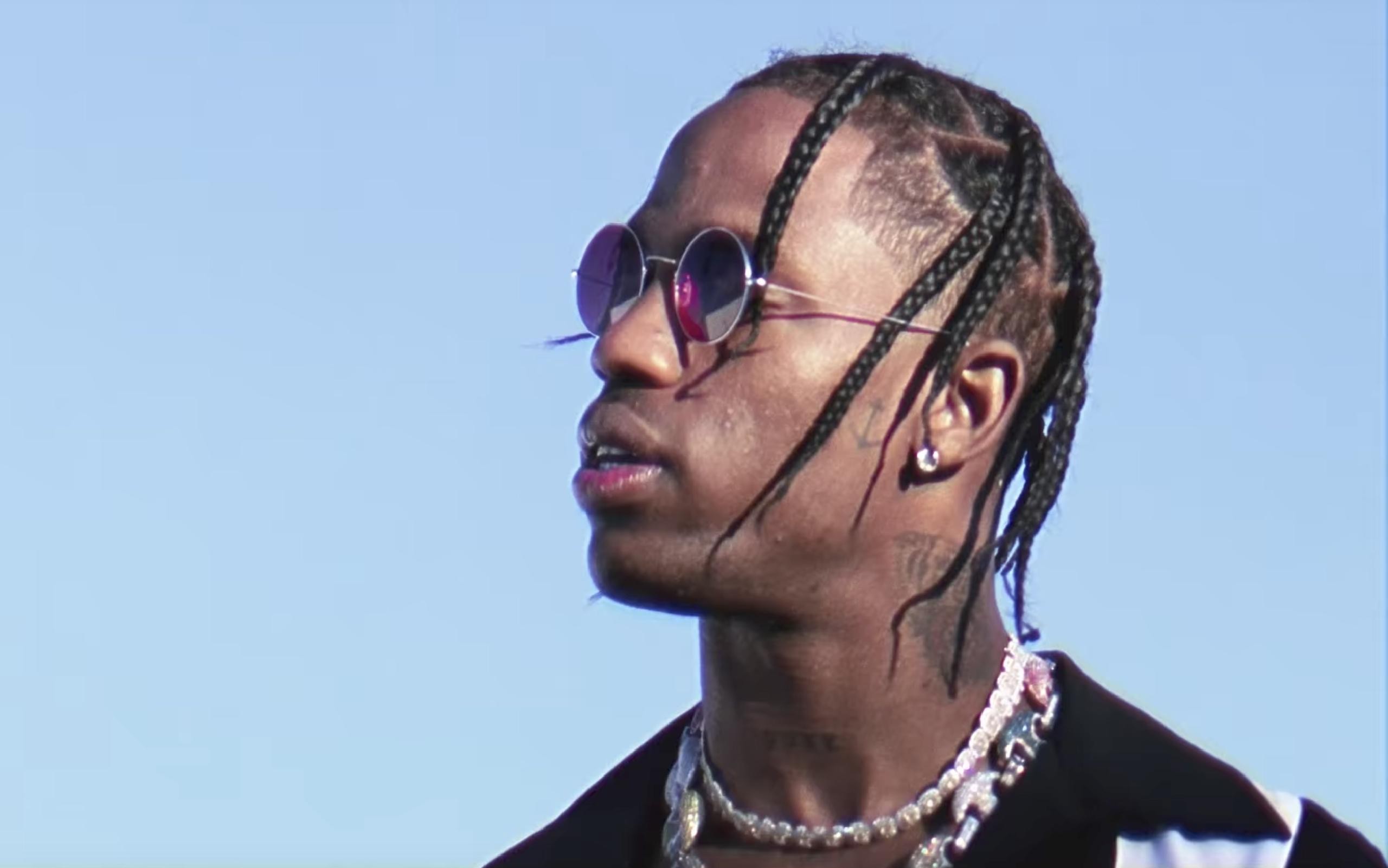 Travis Scott é anunciado como atração principal no primeiro dia do Rock ...