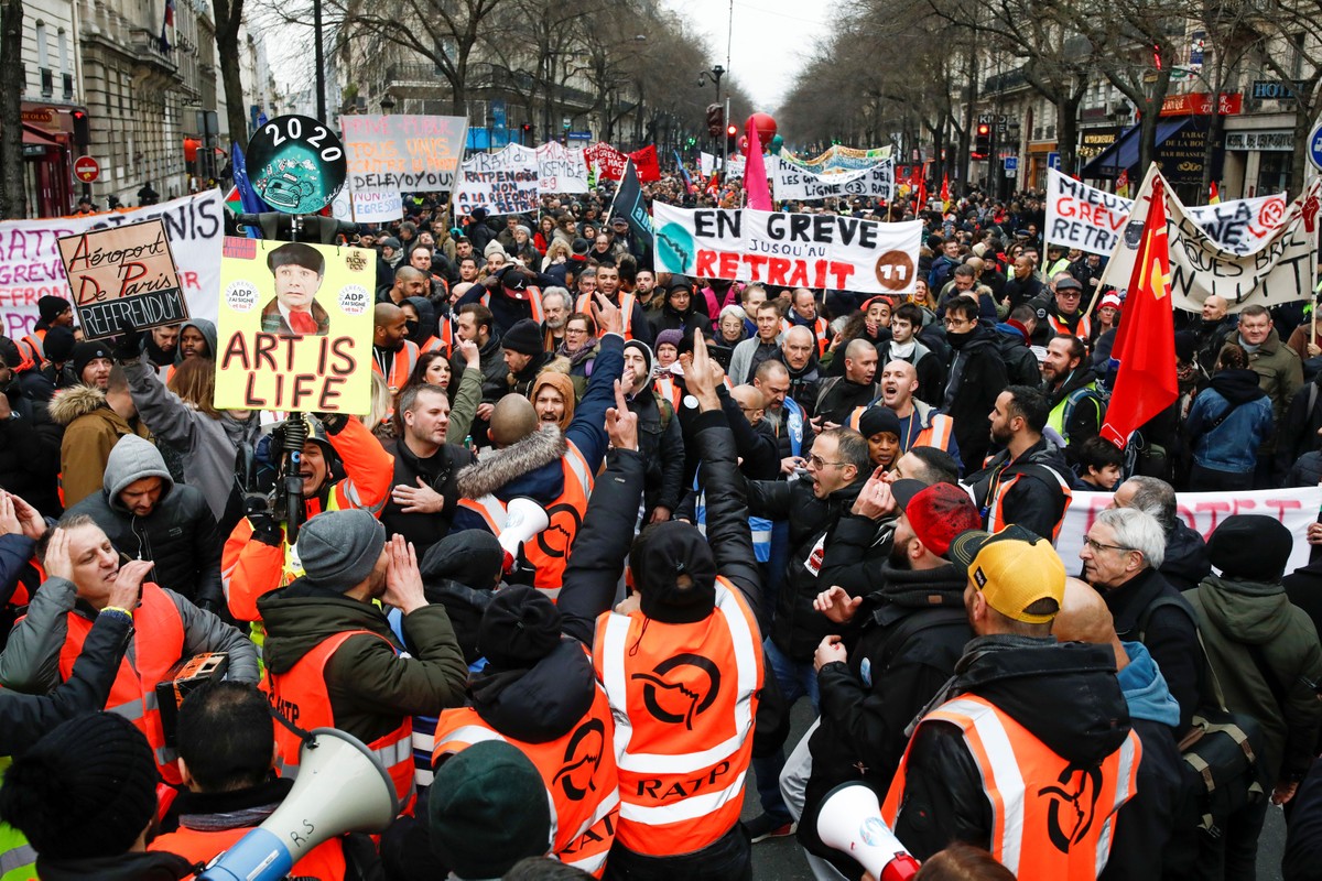 24º dia de greve na França é marcado por protestos e paralisação no ...