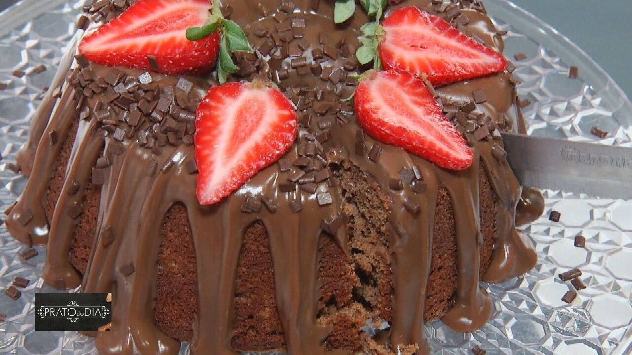 Bolo de chocolate: Prato do Dia ensina receita com toque de limão que ...