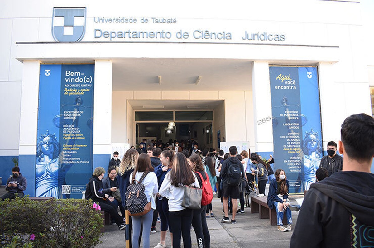 UNITAU brilha com 166 estrelas em ranking para o ensino superior ...