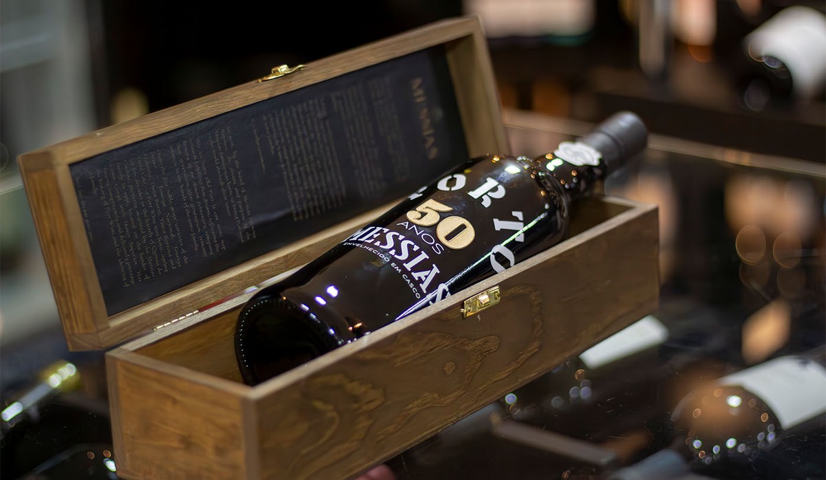 Chega ao Brasil o Porto Messias 50 anos | Guia do Vinho e da ...