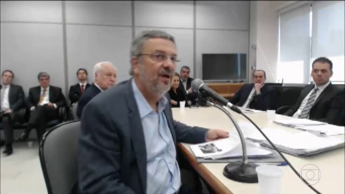 Defesa afirma que Palocci delatou crimes envolvendo sistema financeiro ...