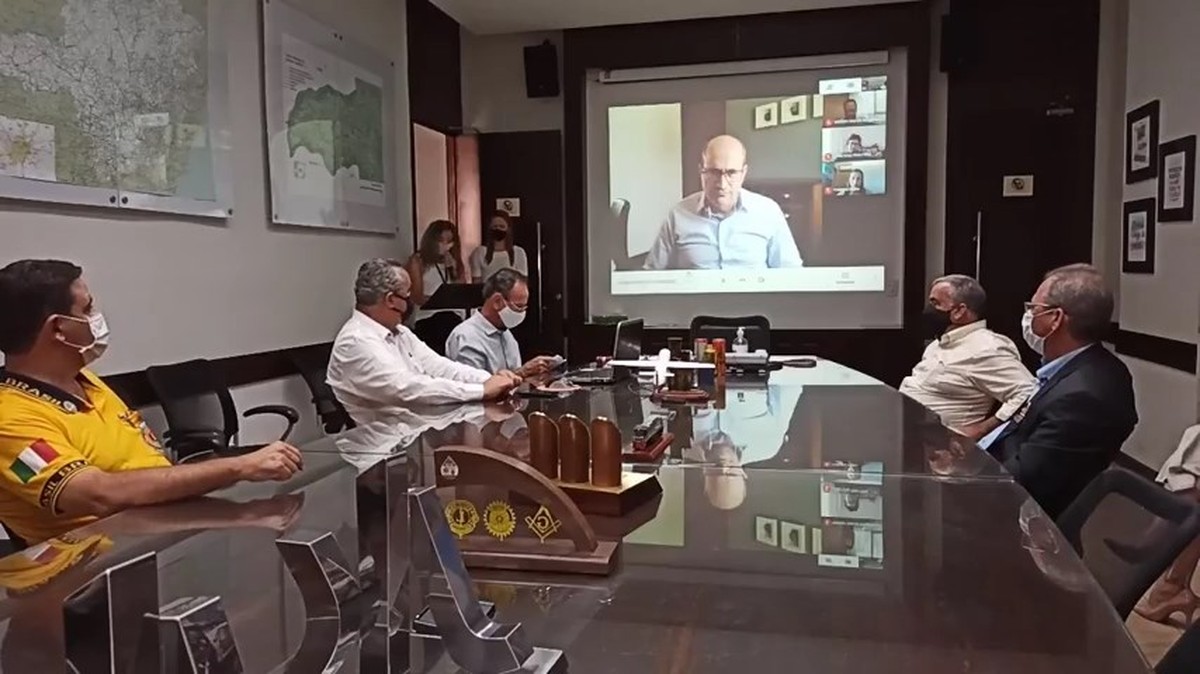 Convênio para instalação do Núcleo de Empreendedorismo Juvenil em ...