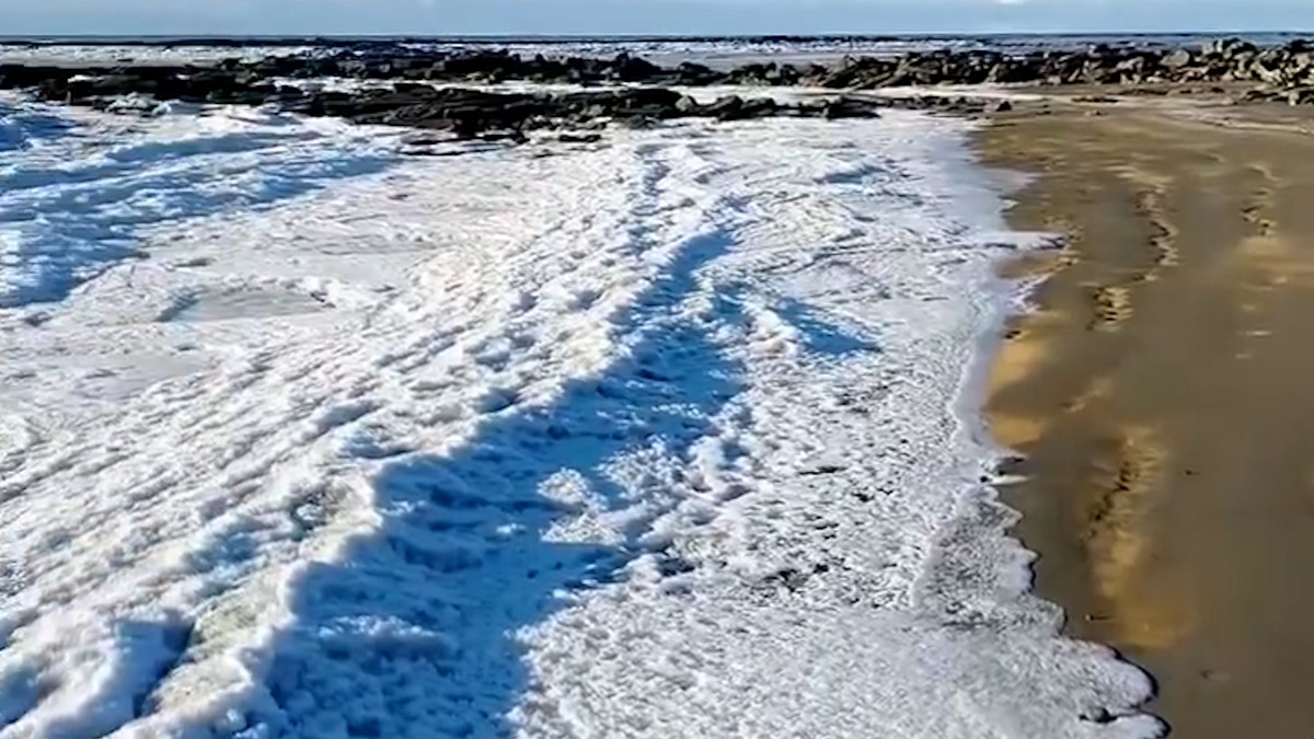 VÍDEO: temperaturas extremas congelam ondas do mar na Terra do Fogo ...