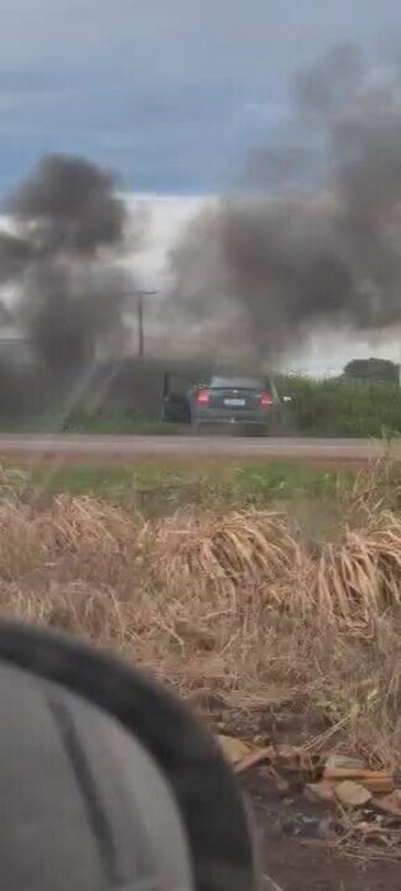 Vídeo flagra homem armado em bloqueio bolsonarista na BR-163 em MT ...