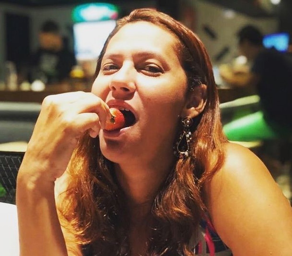 Após ser denunciada por pais de alunos, professora do ES ganha mais com vídeos sensuais no ...