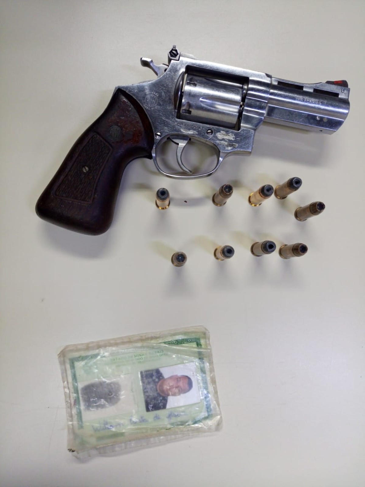 Polícias do RJ e MG prendem traficante mineiro na Baixada Fluminense ...