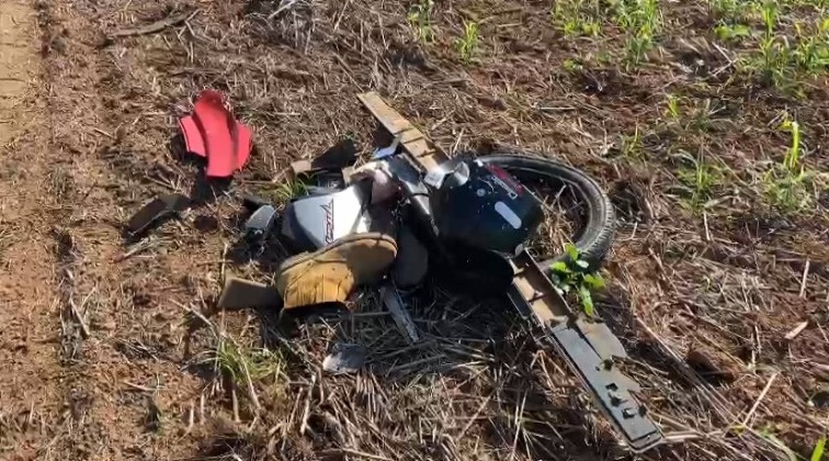 Dois homens morrem em acidente envolvendo quatro veículos na BR-163 em Sinop | Mato Grosso | G1